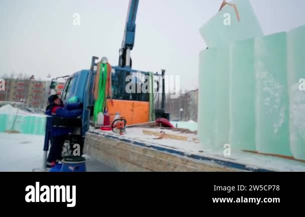 Driver hydraulic manipulator in Stock Videos & Footage - HD and 4K ...