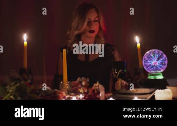 Charlatan Stock Videos & Footage - HD and 4K Video Clips - Alamy
