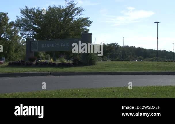 Danbury road Stock Videos & Footage - HD and 4K Video Clips - Alamy