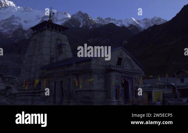 Morning view of Kedarnath temple. Kedarnath peak in background Stock ...