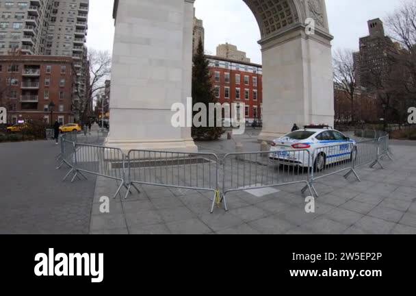Washington square arch fifth avenue Stock Videos & Footage - HD and 4K ...