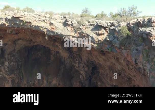 Underground layer Stock Videos & Footage - HD and 4K Video Clips - Alamy