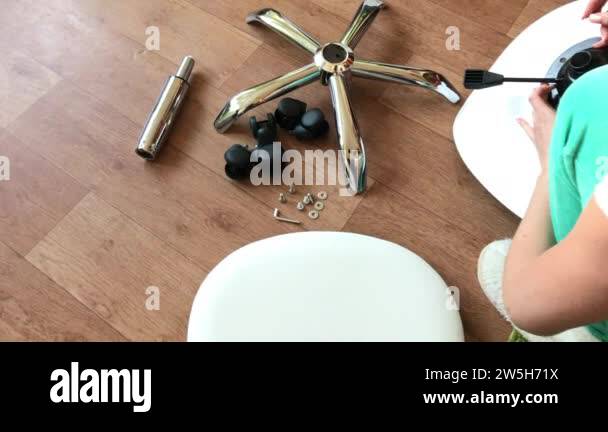 Computer on wheels Stock Videos & Footage - HD and 4K Video Clips - Alamy