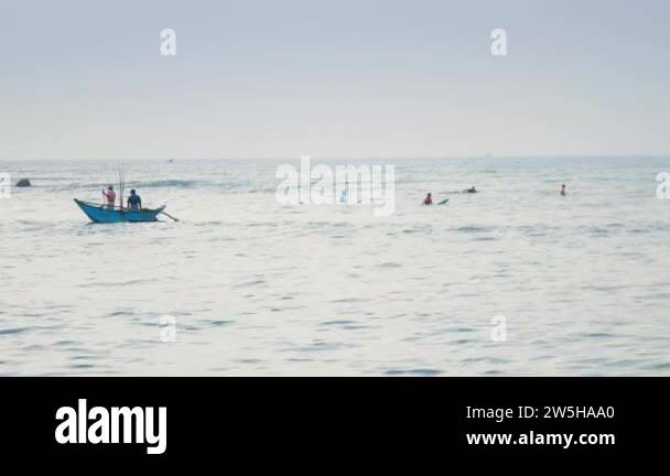People row boat Stock Videos & Footage - HD and 4K Video Clips - Alamy