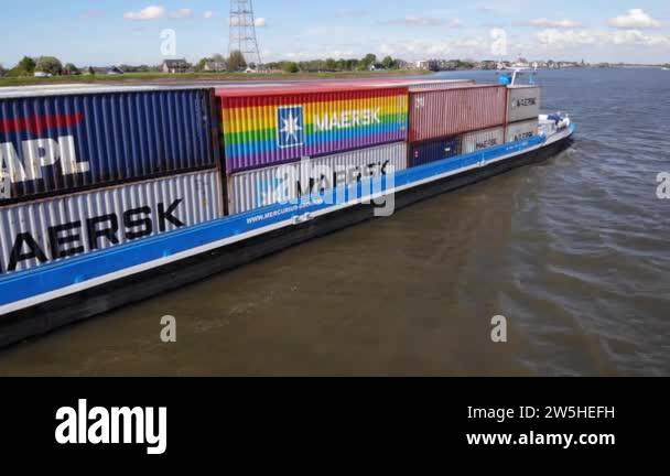 Maersk shipping line Stock Videos & Footage - HD and 4K Video Clips - Alamy