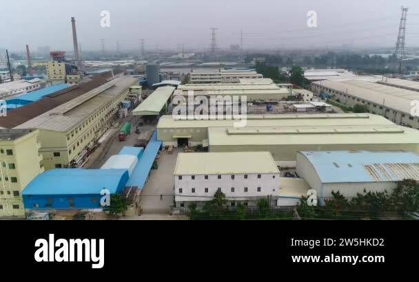 Chemistry buildings Stock Videos & Footage - HD and 4K Video Clips - Alamy