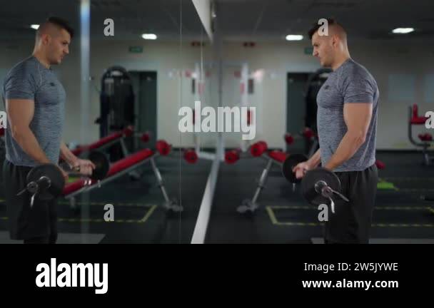 Male bodybuilder and mirror Stock Videos & Footage - HD and 4K Video ...