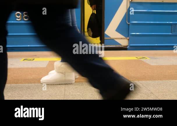 Subway legs Stock Videos & Footage - HD and 4K Video Clips - Alamy