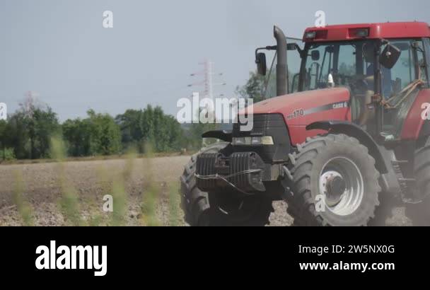 Turning drivers Stock Videos & Footage - HD and 4K Video Clips - Alamy