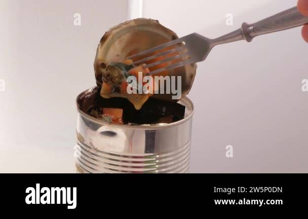 Crushed pineapple Stock Videos & Footage - HD and 4K Video Clips - Alamy