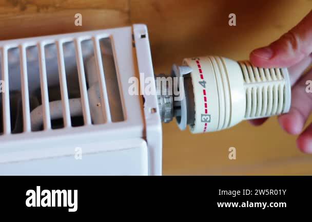 Economising Stock Videos & Footage - HD and 4K Video Clips - Alamy