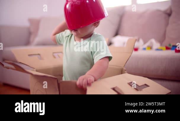 Boy in a box Stock Videos & Footage - HD and 4K Video Clips - Alamy