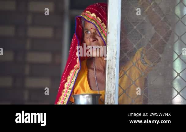Elder gate Stock Videos & Footage - HD and 4K Video Clips - Alamy