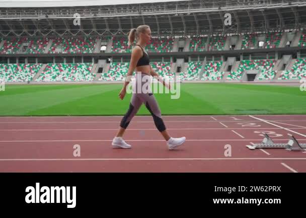 Olympic sprinter Stock Videos & Footage - HD and 4K Video Clips - Alamy