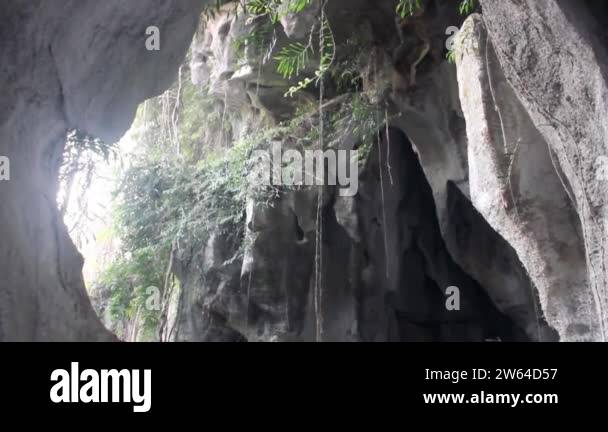 Ponor cave Stock Videos & Footage - HD and 4K Video Clips - Alamy