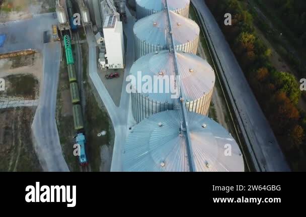 Agricultural industry. Tanks for storage of organic crops in dry ...