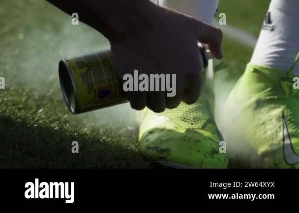 Freeze damage Stock Videos & Footage - HD and 4K Video Clips - Alamy