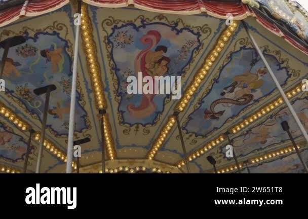 Carriage without horses Stock Videos & Footage - HD and 4K Video Clips ...