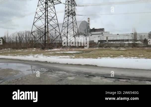 Chernobyl Nuclear power plant. Chernobyl new safe confinement ...