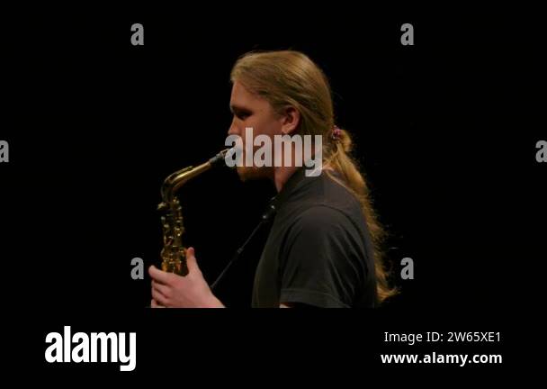 Sax circle Stock Videos & Footage - HD and 4K Video Clips - Alamy