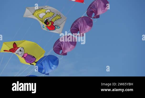 Kite string cartoon Stock Videos & Footage - HD and 4K Video Clips - Alamy
