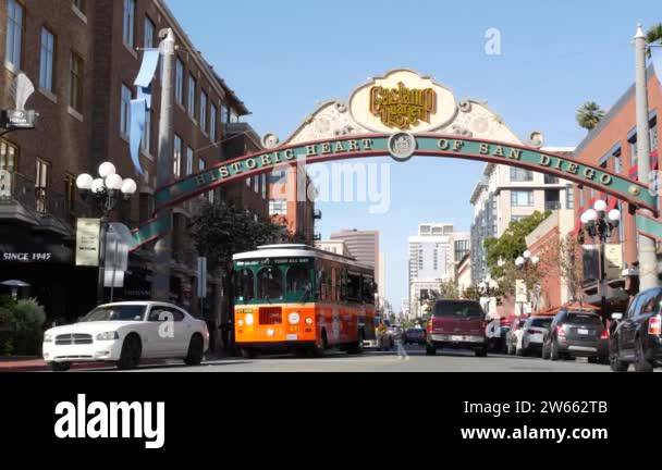 SAN DIEGO, CALIFORNIA USA - 13 FEB 2020: Gaslamp Quarter historic ...