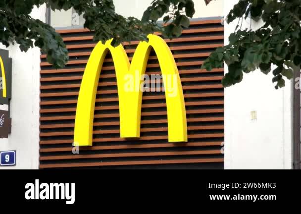 Mcdonalds sign board Stock Videos & Footage - HD and 4K Video Clips - Alamy