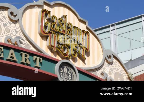 SAN DIEGO, CALIFORNIA USA - 13 FEB 2020: Gaslamp Quarter historic ...