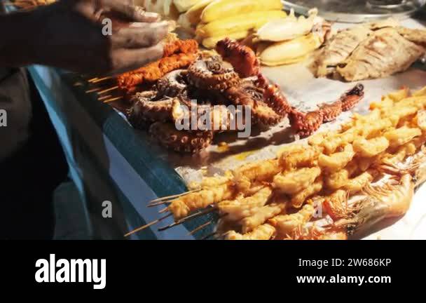 Forodhani Food Stalls, Traditional Zanzibar Food Market, Delicacies ...