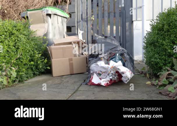 Waste wrapping paper Stock Videos & Footage - HD and 4K Video Clips - Alamy
