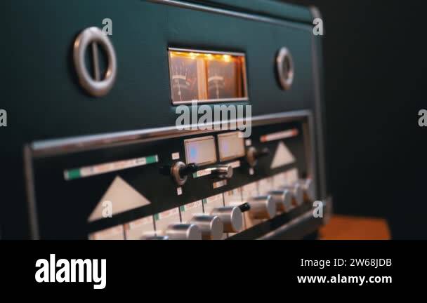 Analogue meters Stock Videos & Footage - HD and 4K Video Clips - Alamy