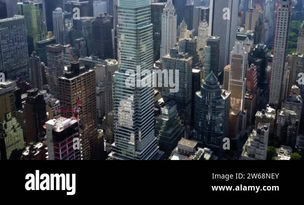 Bloomberg building new york Stock Videos & Footage - HD and 4K Video ...