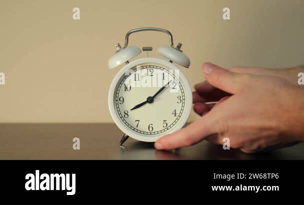 Manual clock change Stock Videos & Footage - HD and 4K Video Clips - Alamy