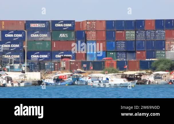 Launch container Stock Videos & Footage - HD and 4K Video Clips - Alamy