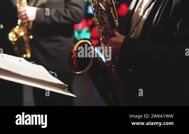 Baritone vocalist Stock Videos & Footage - HD and 4K Video Clips - Alamy