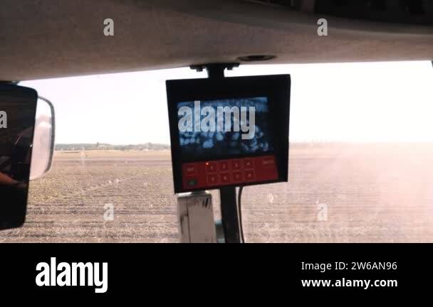 Tractor cockpit Stock Videos & Footage - HD and 4K Video Clips - Alamy