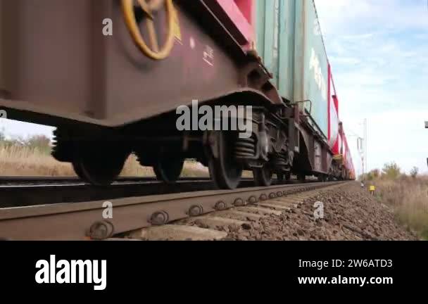 Rail train loop Stock Videos & Footage - HD and 4K Video Clips - Alamy