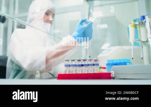 Pcr lab Stock Videos & Footage - HD and 4K Video Clips - Alamy