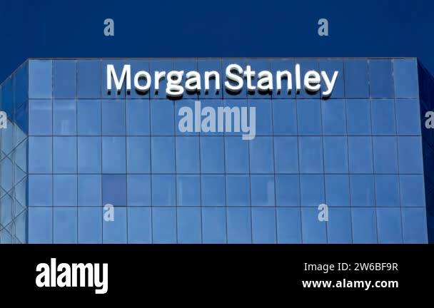 Barney building Stock Videos & Footage - HD and 4K Video Clips - Alamy