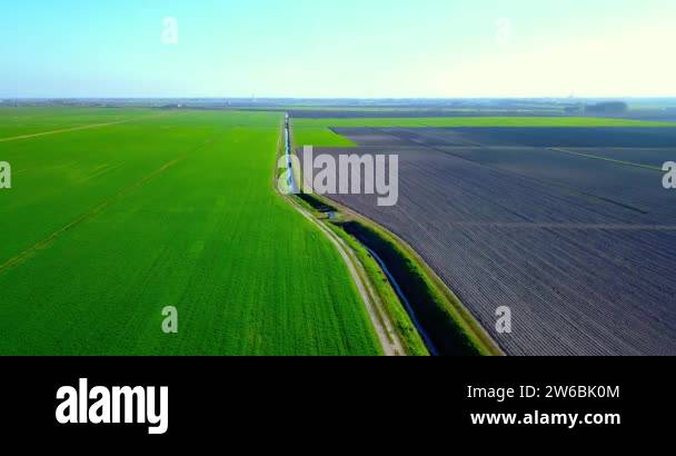 Field divides Stock Videos & Footage - HD and 4K Video Clips - Alamy