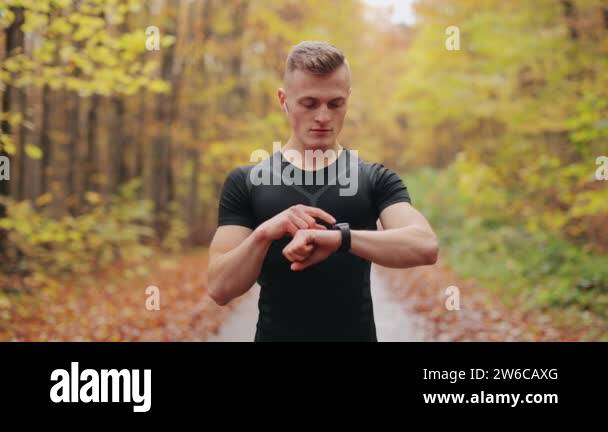 Running turning athlete Stock Videos & Footage - HD and 4K Video Clips ...