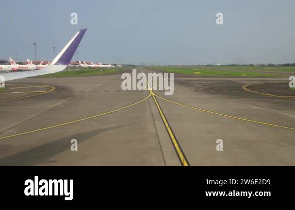 Jakarta Tangerang, Indonesia - Plane Flight Landing to Soekarno Hatta ...