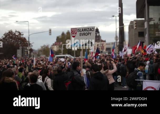 Islamisation Stock Videos & Footage - HD and 4K Video Clips - Alamy