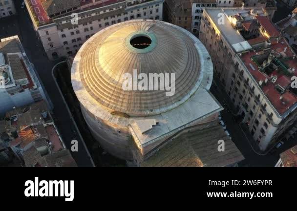 Pantheon roma aerial Stock Videos & Footage - HD and 4K Video Clips - Alamy