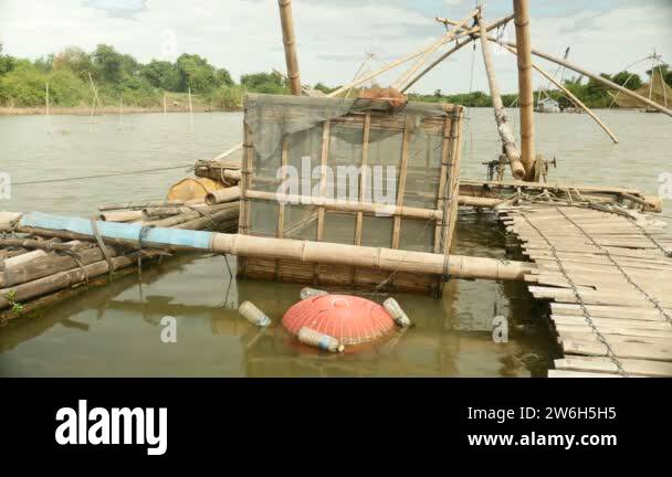 Bamboo fish cage Stock Videos & Footage - HD and 4K Video Clips - Alamy