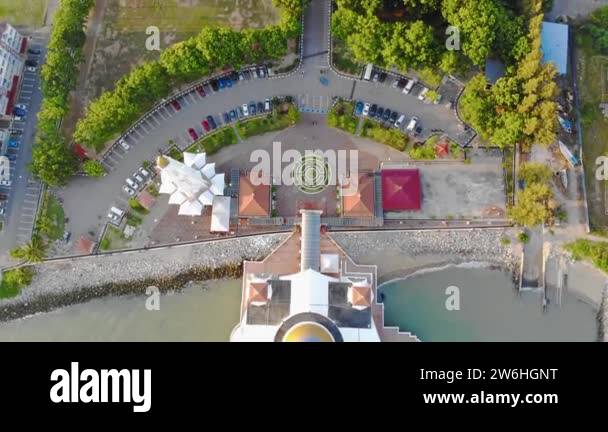 Top View Of Beautiful White Mosque Roof Near The Sea With Small Waves ...