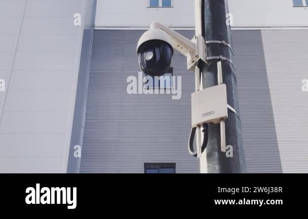 Sky router Stock Videos & Footage - HD and 4K Video Clips - Alamy
