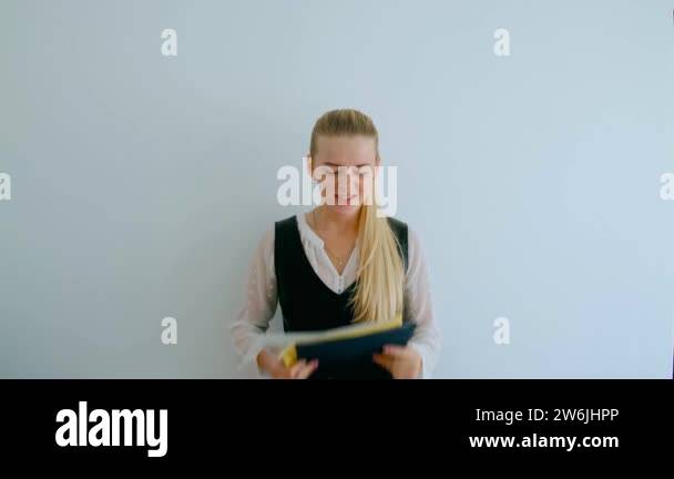 Girl trainee Stock Videos & Footage - HD and 4K Video Clips - Alamy