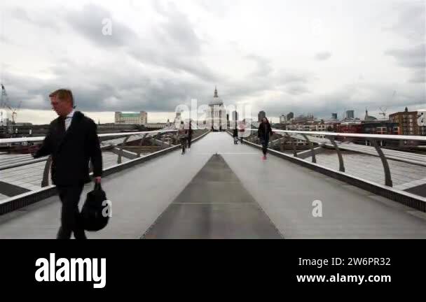 Tate modern exterior sunset Stock Videos & Footage - HD and 4K Video ...