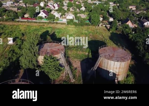 Ethanol tanks Stock Videos & Footage - HD and 4K Video Clips - Alamy